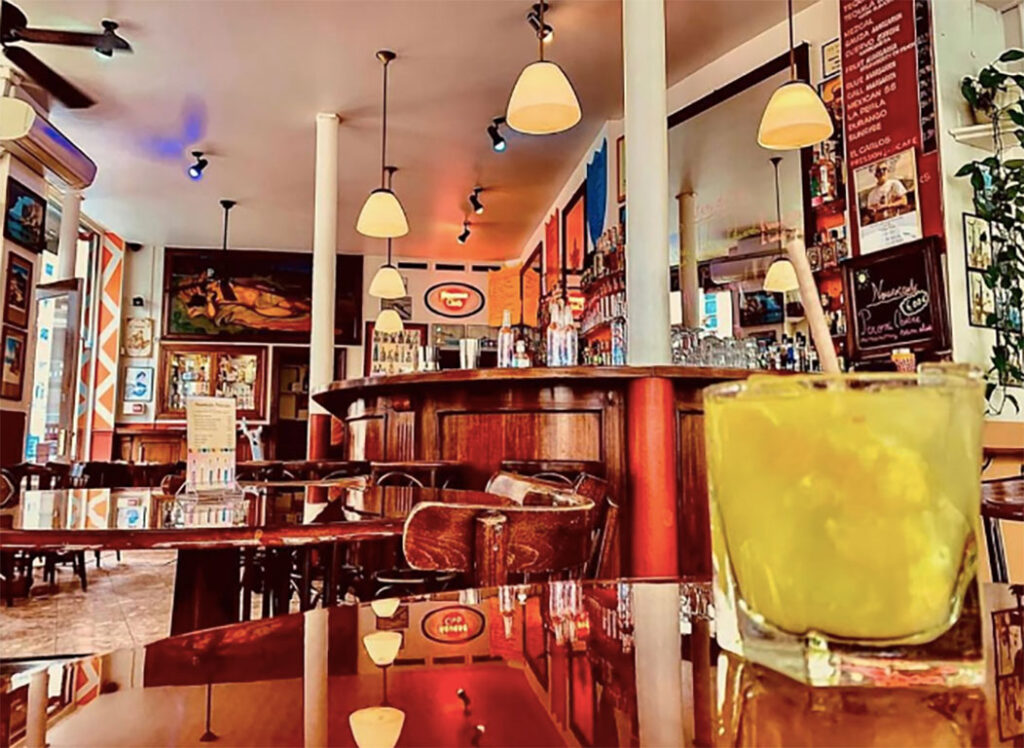 La Perla Paris English | La Perla Bar Paris | Mexican bar and cocktails ...